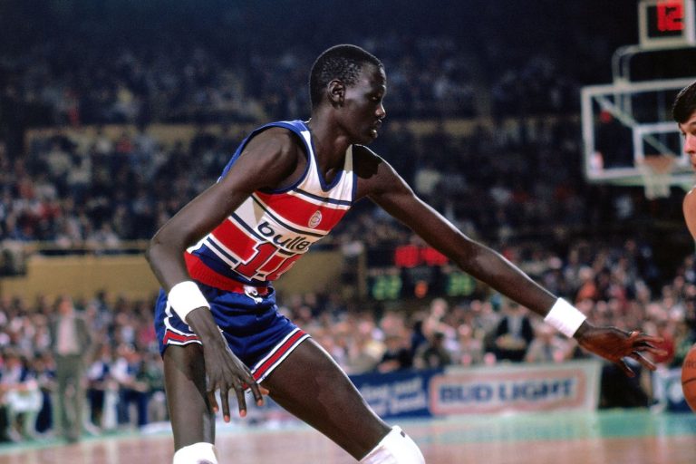 Manute Bol Height, Career, and Basketball Legacy - ysmagazine.com